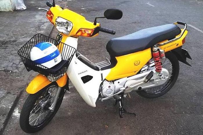 Ngắm 'xe chơi' Honda Super Dream 110 tại Sài Gòn - Báo Kiến Thức